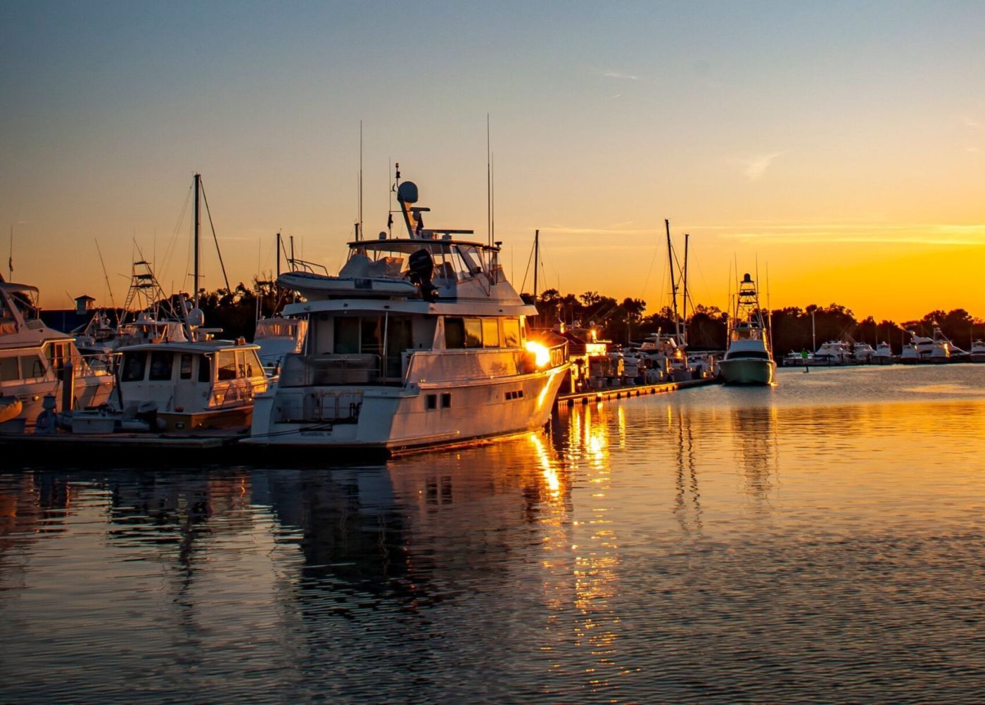 Sunset Hampton Harbor Tour | Hampton Road Harbor Tours