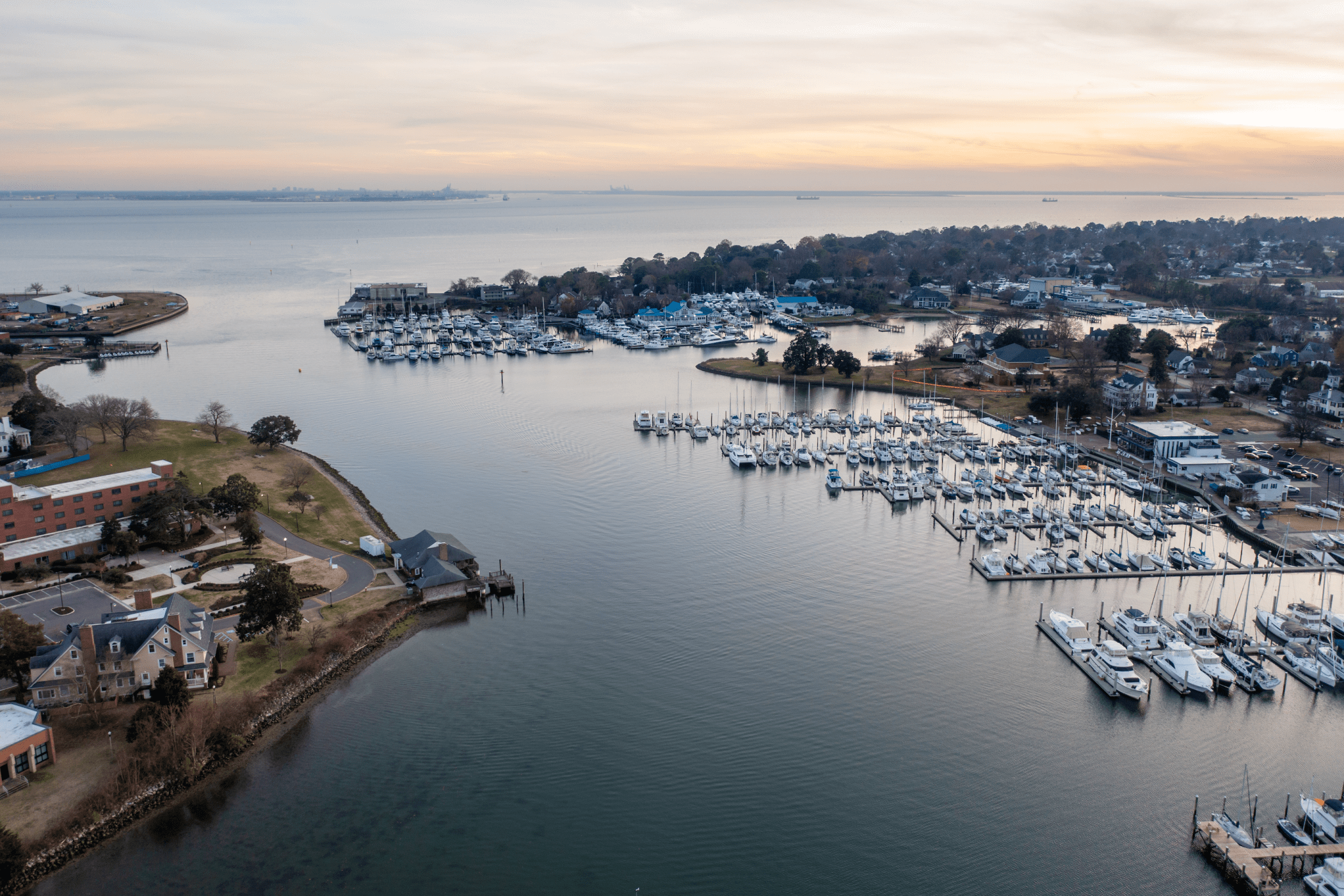 Hampton Harbor Cruises | Hampton Road Harbor Tours
